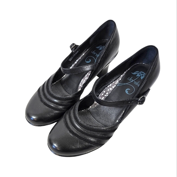 Dansko | Shoes | Dansko Becky Nappa Leather Mary Jane Dark Academia ...